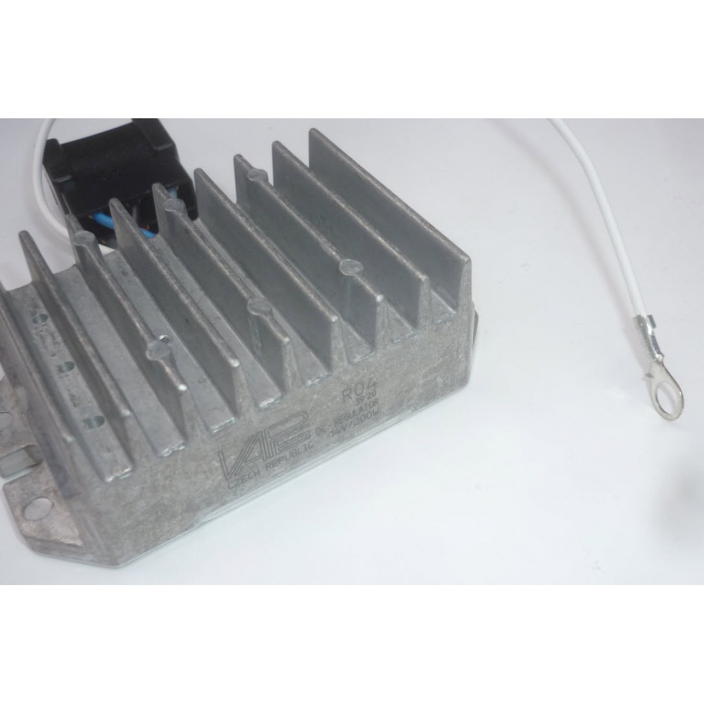 VAPE - REGULÁTOR 12V - R04